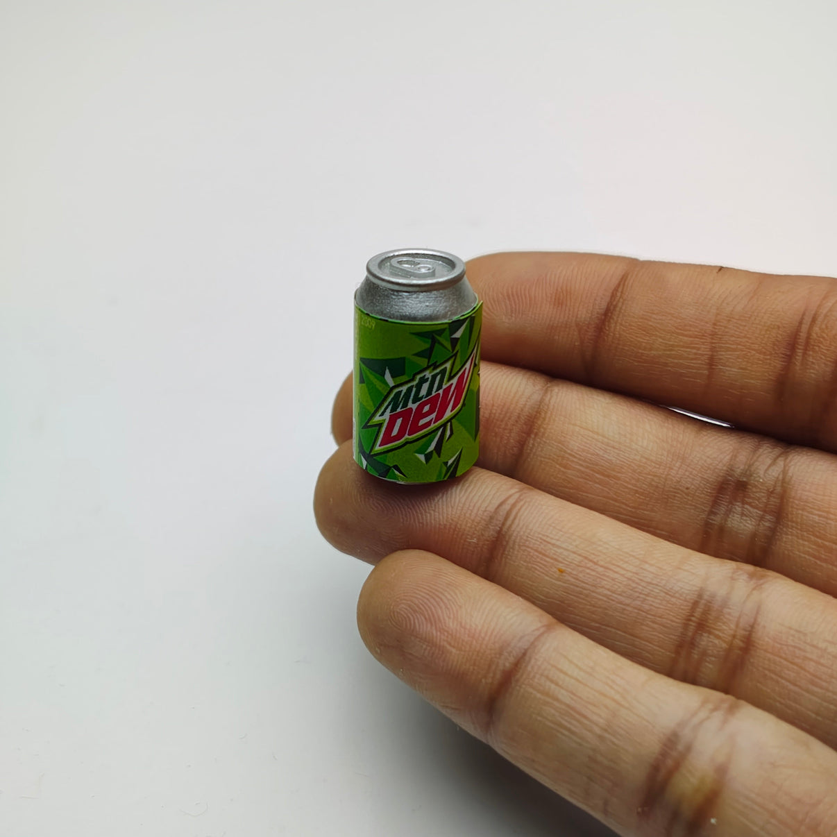 Soft Drinks Tin – Miniatures Shop