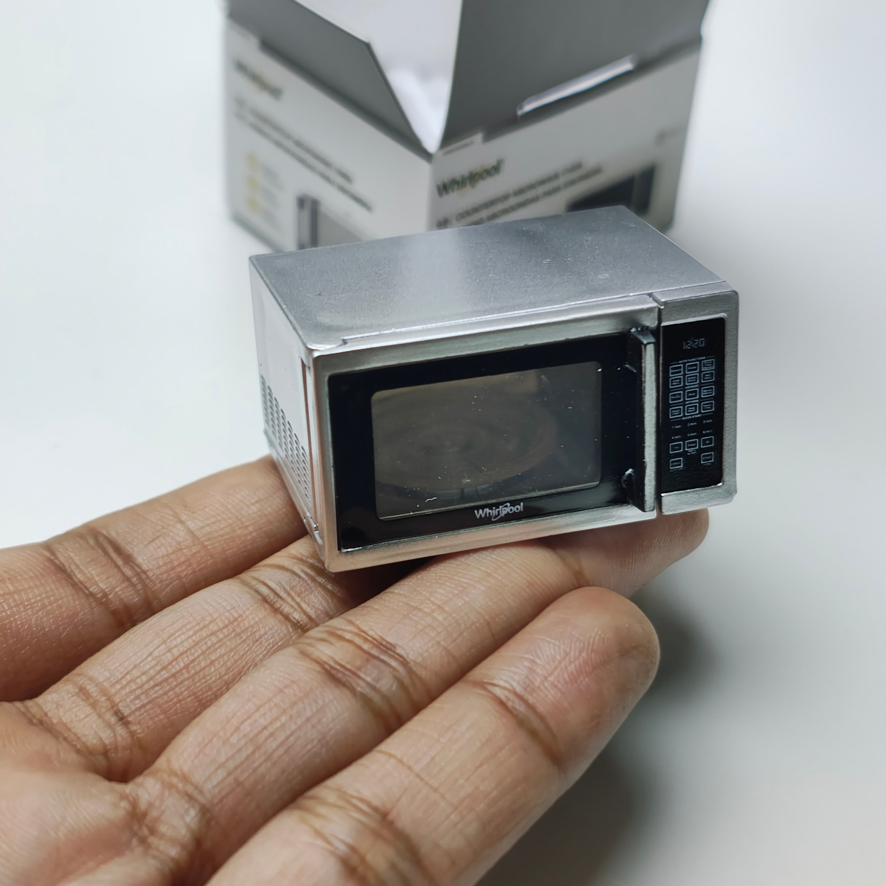 Whirlpool microwave oven – Miniatures Shop